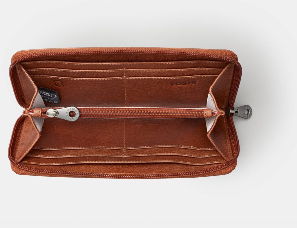Yoshi Leather Zip around Purse – Cat And Mouse | Adore